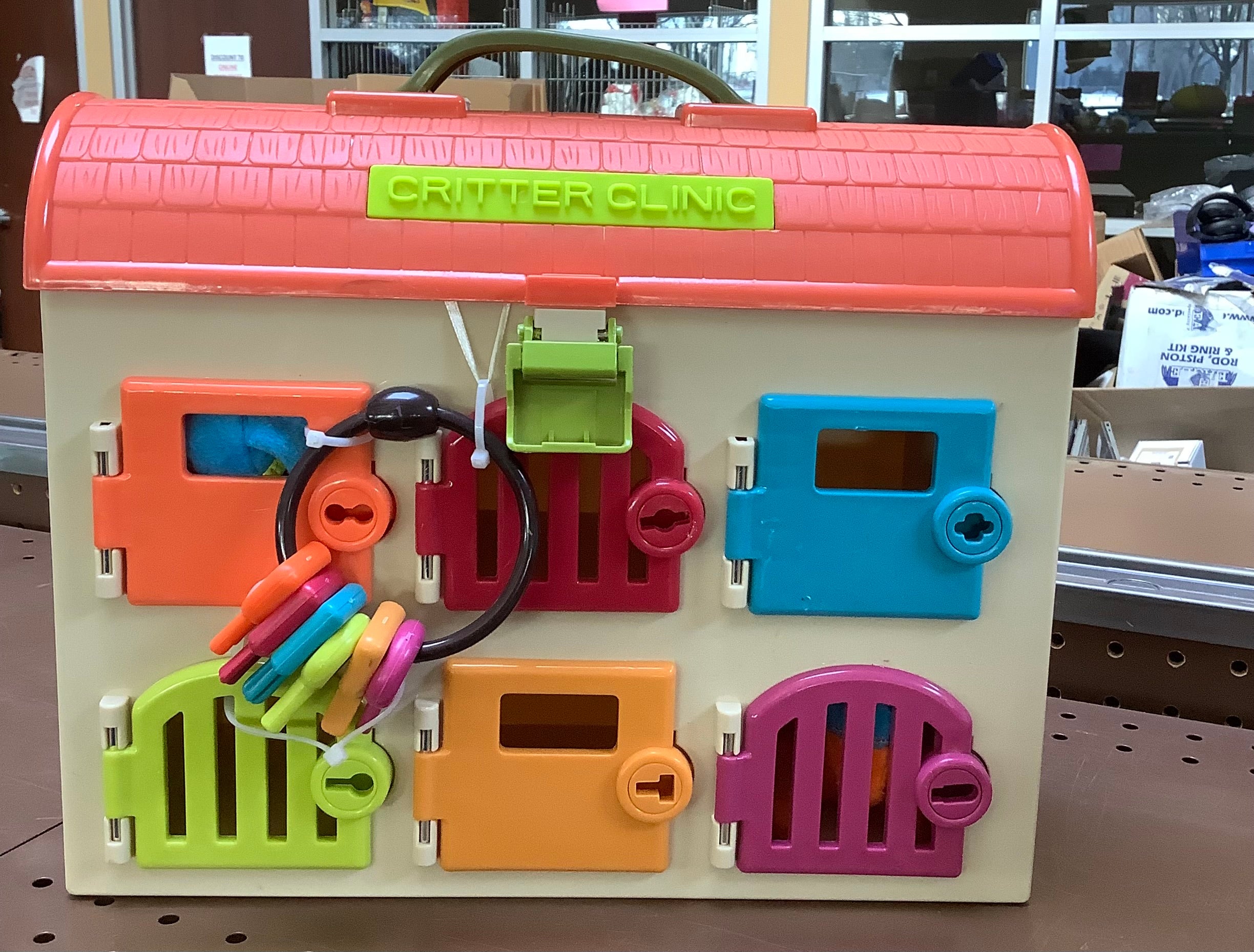B. toys Toy Vet Kit for Kids Critter Clinic: Educational Playset with ...