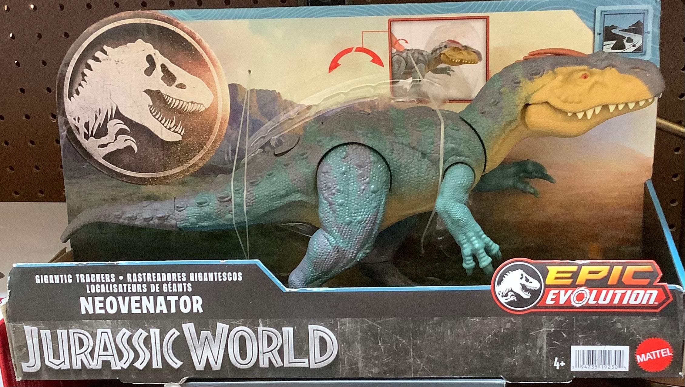 Jurassic World Gigantic Trackers Neovenator Dinosaur Action Figure Toy ...
